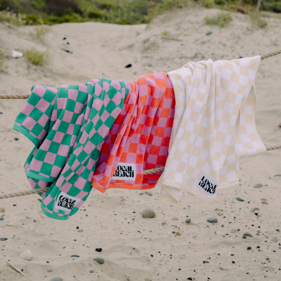 Checker Beach & Bath Towel – LocalBeach