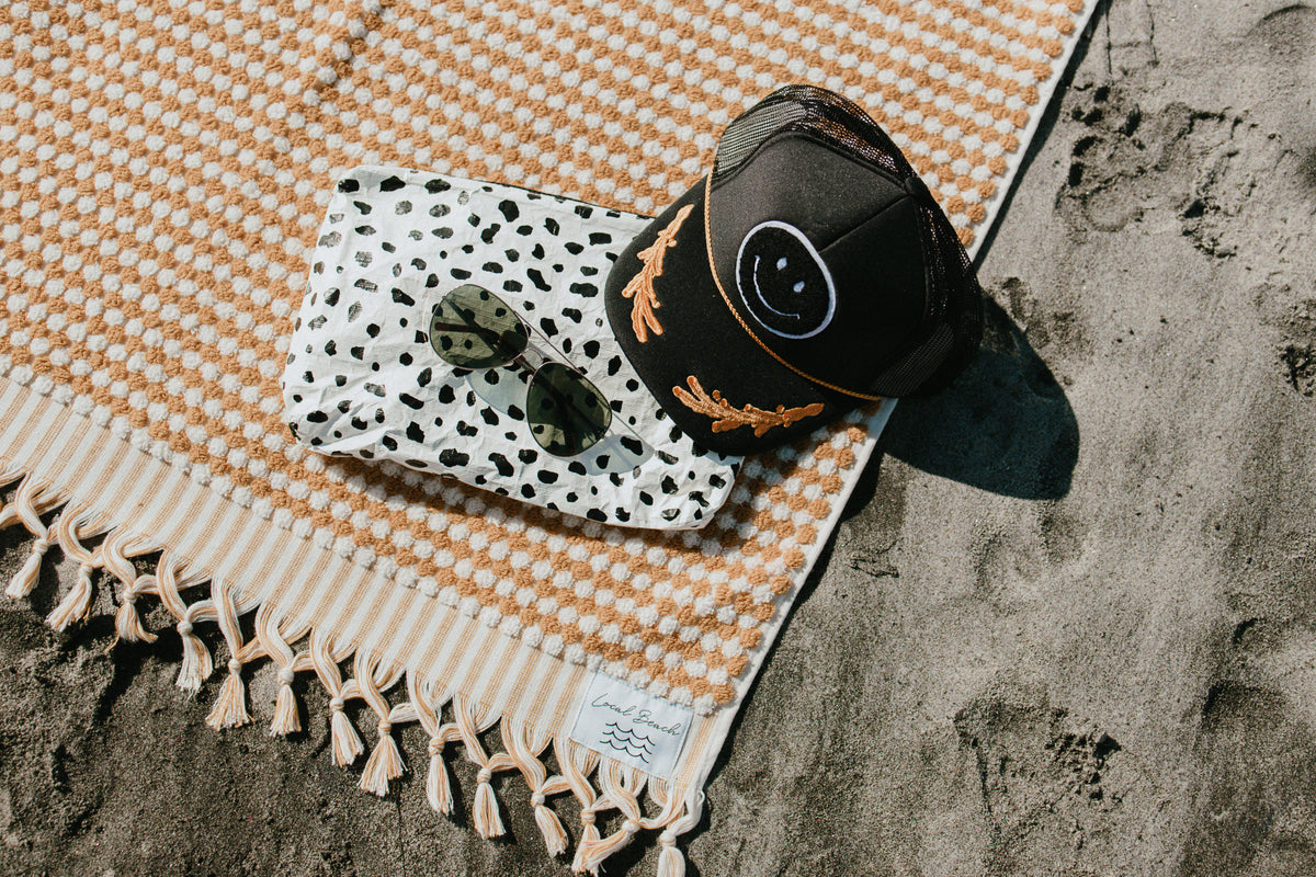 Smiley Luxe Robe – LocalBeach