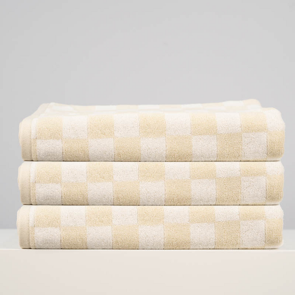 Checker Beach & Bath Towel – LocalBeach
