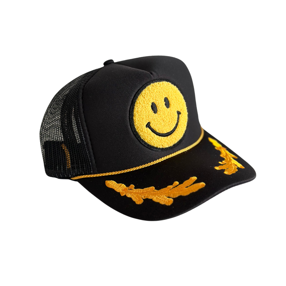 Capt'n Smiley Patch Trucker Hat – LocalBeach